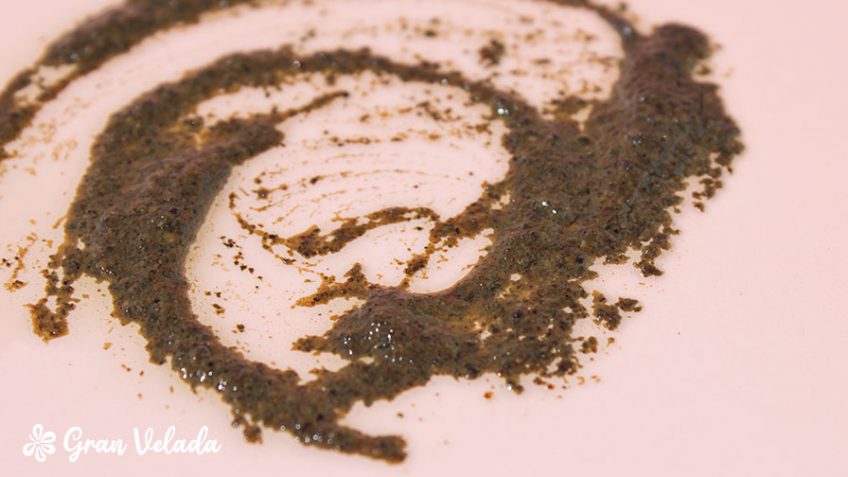 Exfoliante capilar: paso a paso para un cabello sano