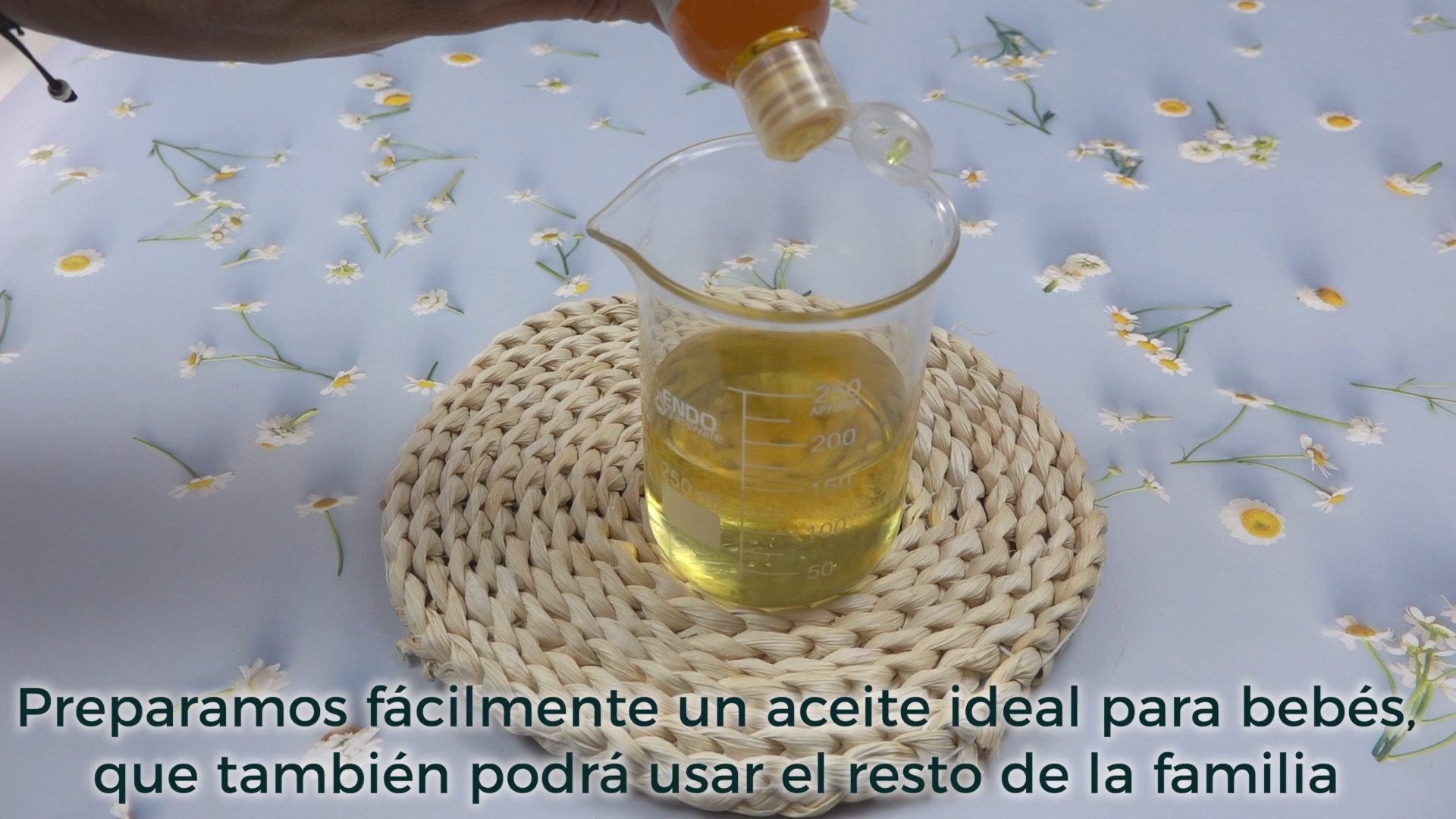 Cómo hacer aceite para bebé en casa fácilmente