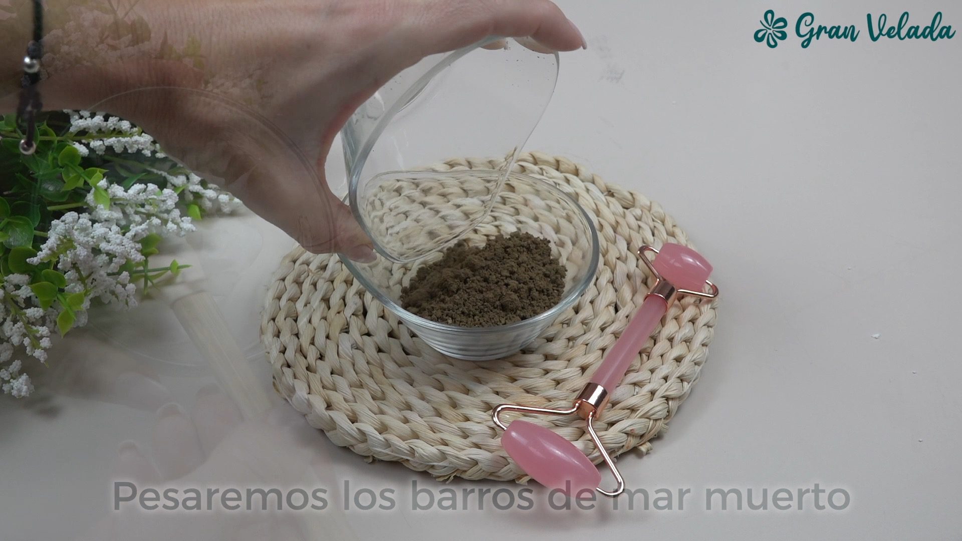 Como hacer mascarilla facial casera con Barros del Mar Muerto - Hacer ...